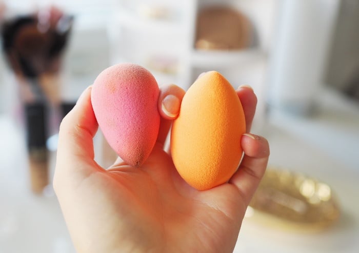 Best makeup sponges - the beautyblender vs. miracle complexion sponge