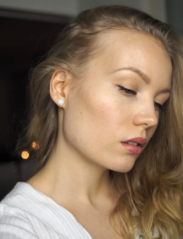 Lily Lolo makeup - effortless and easy makeup with natural products