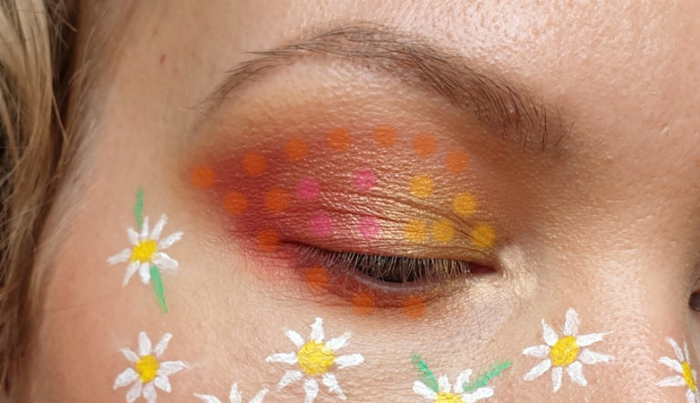 Flower freckles makeup tutorial - Charlotta Eve