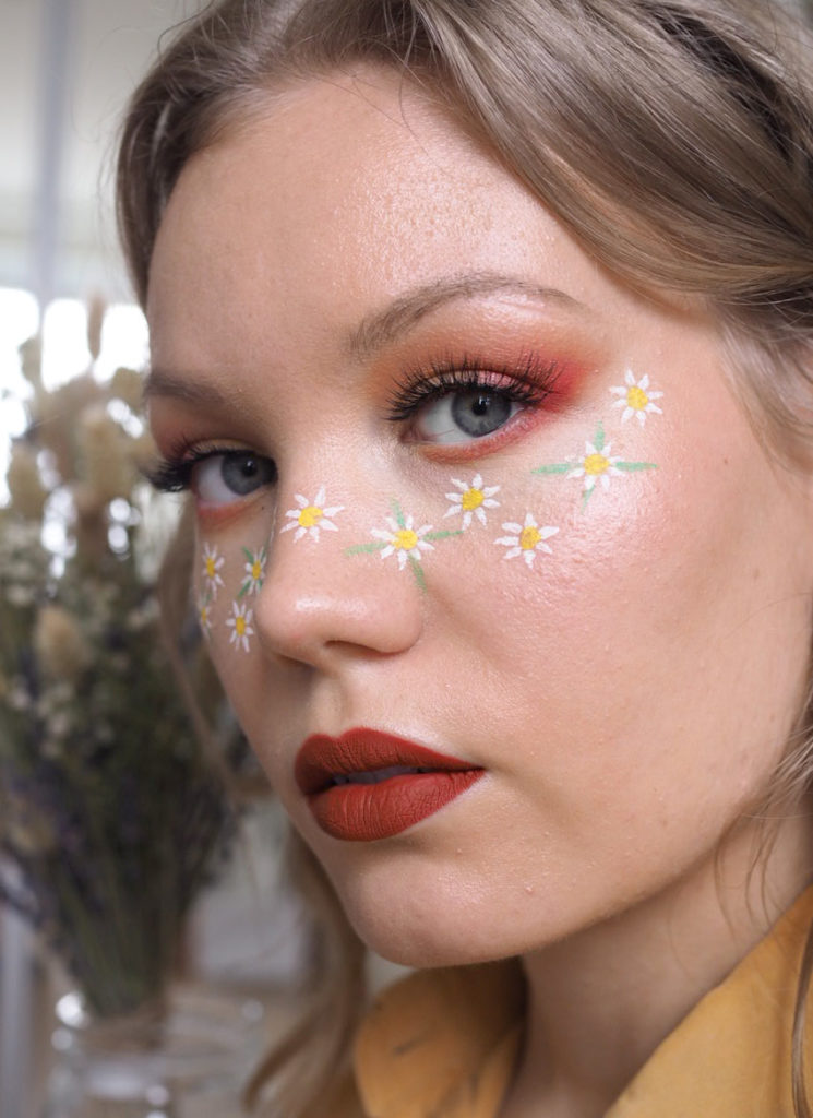 Flower freckles makeup tutorial - Charlotta Eve