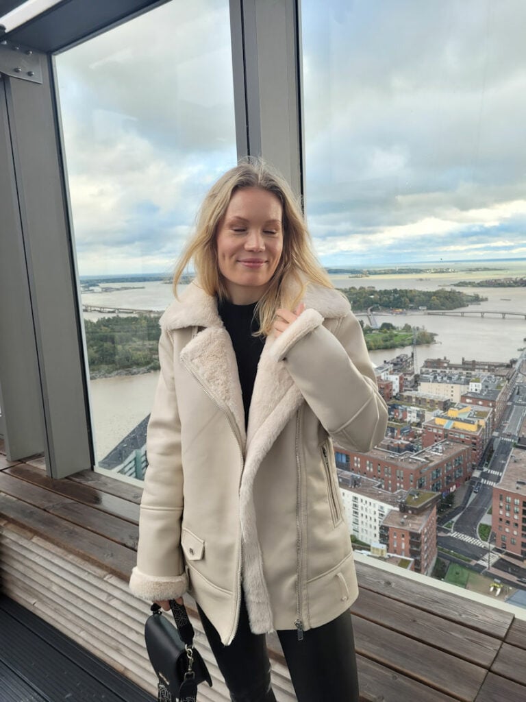 Charlotta Eve - Charlotta Eve is a beauty and lifestyle blog containing ...